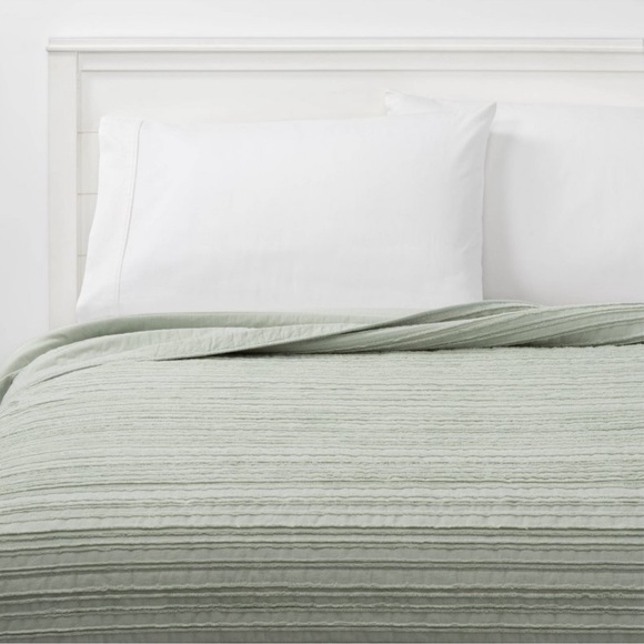 Threshold | Bedding | Threshold Clipped Texture Quilt Light Sage King ...
